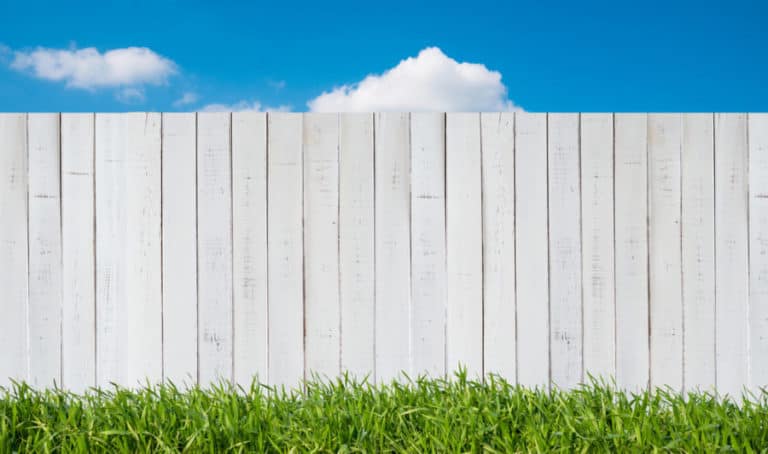 Best White Picket Fence Ideas, Designs, Pictures in 2026 | Own The Yard